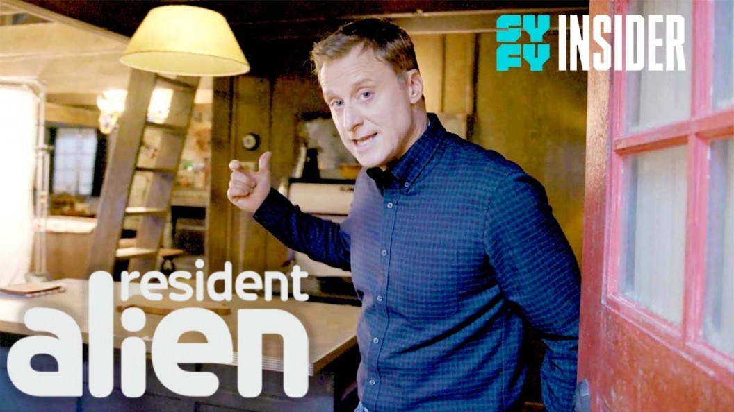 Resident Alien | Season 2 | Behind-the-Scenes Set Tour | Comics2Film